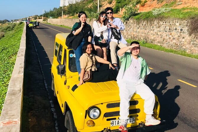 Shared Sunrise or Sunset Jeep Tour in Mui Ne - Key Points