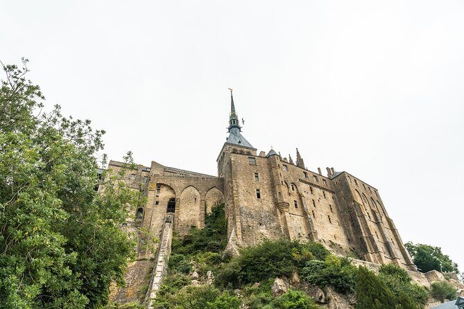 Shared the adventure at Mont Saint-Michel Île Médiévale dException - FAQ