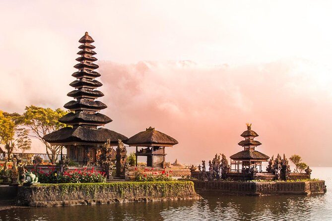 Shared Tour: Jatiluwih Rice Terraces - Ulun Danu Temple - Banyumala Waterfalls - Key Points
