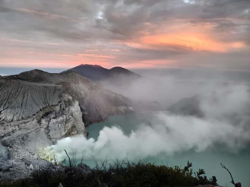 Shared Tour Mount Ijen 1D start from Banyuwangi - An Authentic Adventure: The Ijen Experience