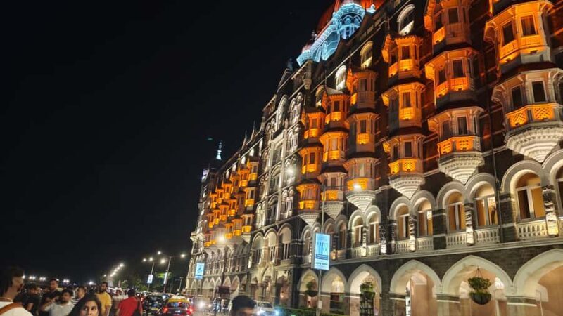 Sharing Tour: Book Mumbai Sightseeing - Authenticity and Guides: The Heart of the Experience