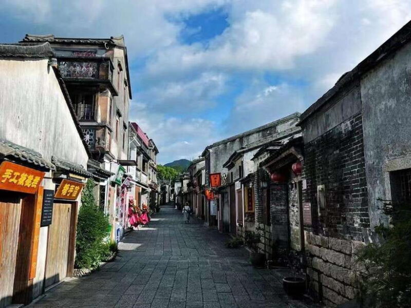 Shenzhen: Dapeng Peninsula Day Tour with Hotel Pickup - Key Points