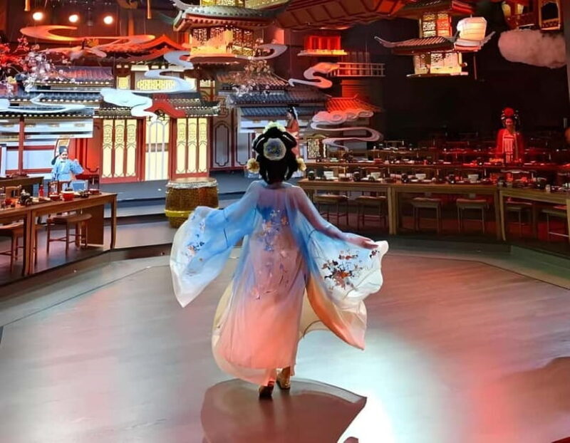 Shenzhen: Royal Dinning Experience with Culture Performance - The Experience Breakdown: What You Can Expect