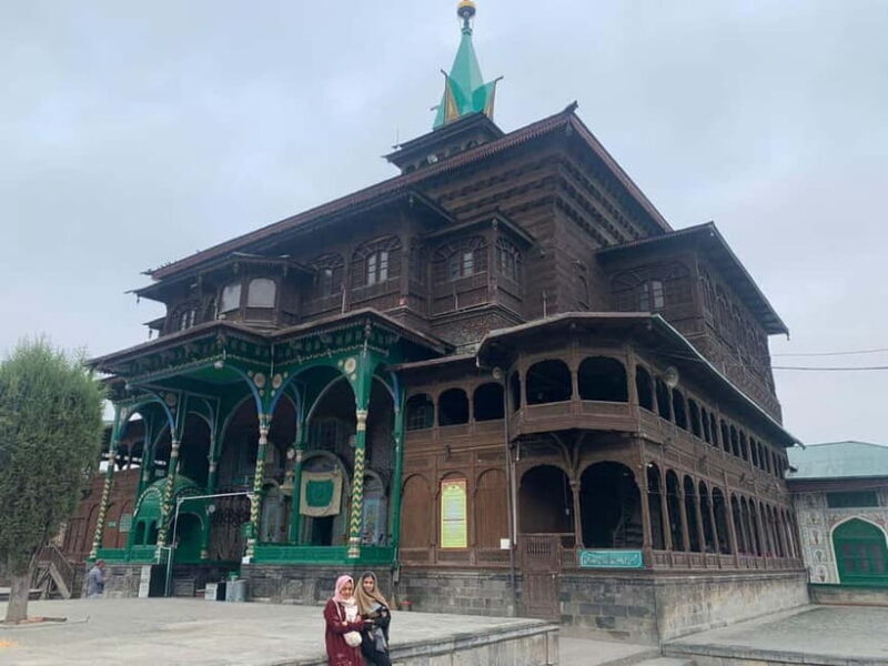 Sher-e-Khas Heritage Walking Tour - Key Points