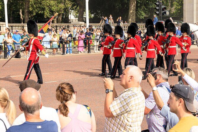 Sherlock Holmes Museum & See London's Top Sights Walking Tour - Key Points