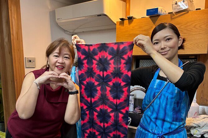 Shibori Craft & Innovation Tour guided by Friendly Locals - An Overview of the Experience