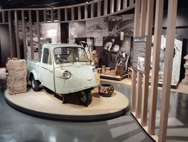 Shiga: Discover the Living Tradition of Shigaraki Pottery - An In-Depth Look at the Shigaraki Pottery Tour