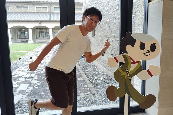 Shiga: Guided Tour of Oda Nobunagas Azuchi Castle Legacy - How the Tour Feels in Practice