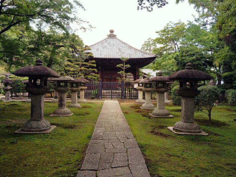 Shiga: Sakamoto Walking Tour of Stone Walls, Faith & History - The Experience and Its Value