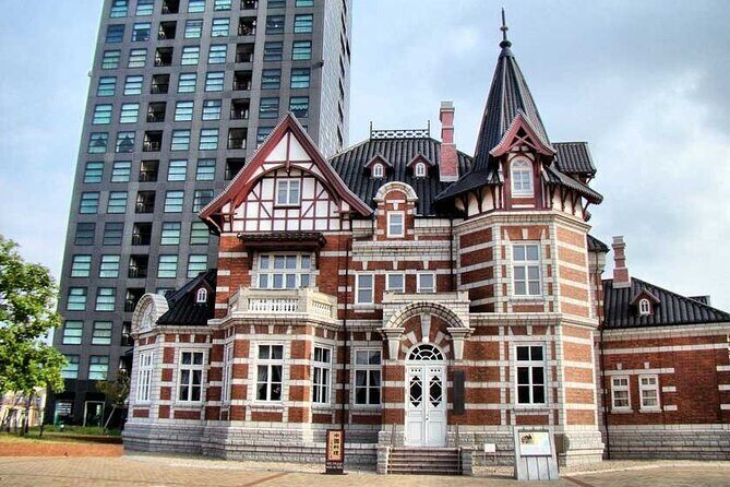 Shimonoseki & Moji Port Full-Day Private Trip with Government-Licensed Guide - Is This Tour Right for You?