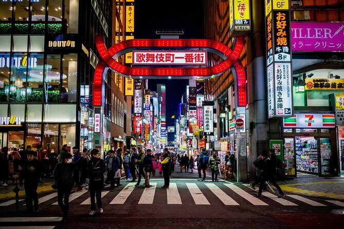 Shinjuku Night Tour with 6 dish & all-you-can-drink - FAQ