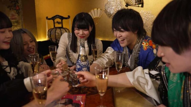 Shinjuku Washoku & Concept Café Tour - A Deep Dive into the Shinjuku Washoku & Concept Café Tour