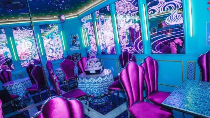 Shinsaibashi FARPLANE PARCO Bar Entry + Drink (For Foreign) - An In-Depth Look at the FARPLANE PARCO Bar Experience