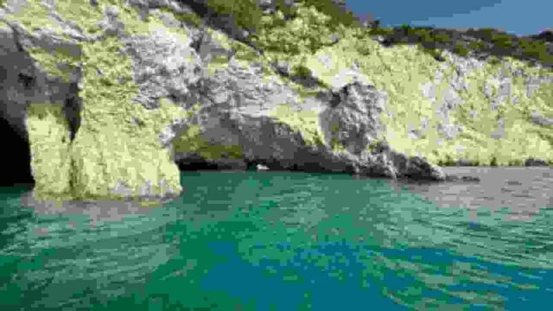 Shipwreck cruise, Blue Caves cruise, Xigia Beach, 3 stops - Key Points