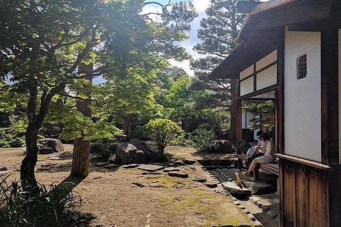 Shirakawa-go and Hida-Takayama Private Day Trip from Nagoya - Key Points