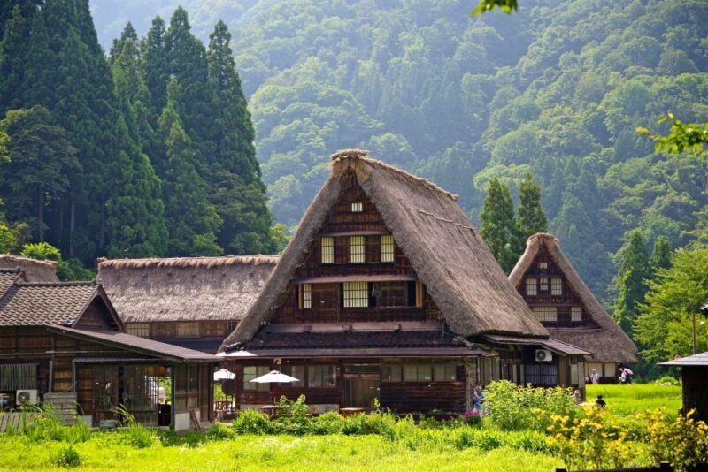 Shirakawa-go, Gokayama & Takayama Private Tour From Kanazawa - An In-Depth Look at the Tour Experience
