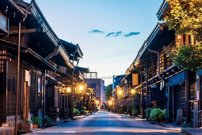 Shirakawa-go + Hida Takayama Day Tour from Nagoya Station - Who Should Consider This Tour?