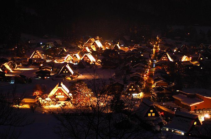 Shirakawa go Light Up and Takayama Historic Tour - Who Should Consider This Tour?