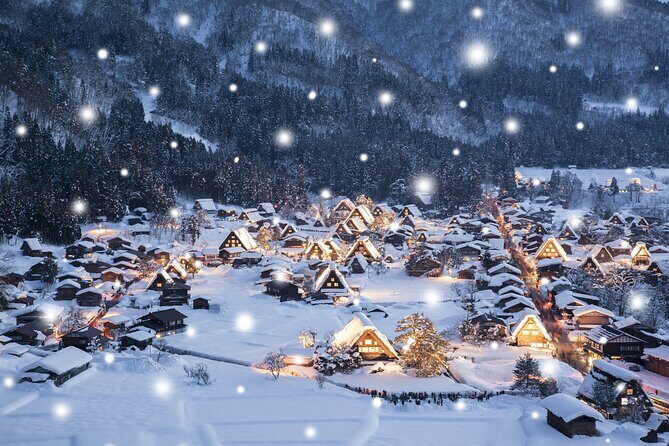 Shirakawago Day Trip: Government Licensed Guide & Vehicle from Takayama - Authenticity and Visitor Experience