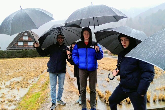 Shirakawago Tour: English Speaking Driver Only(Kanazawa DEP.) - The Experience: Pros and Cons