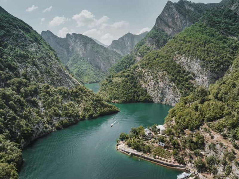 Shkodër: Accursed Mountains 5-Day Hike with Accommodation - The Itinerary Breakdown