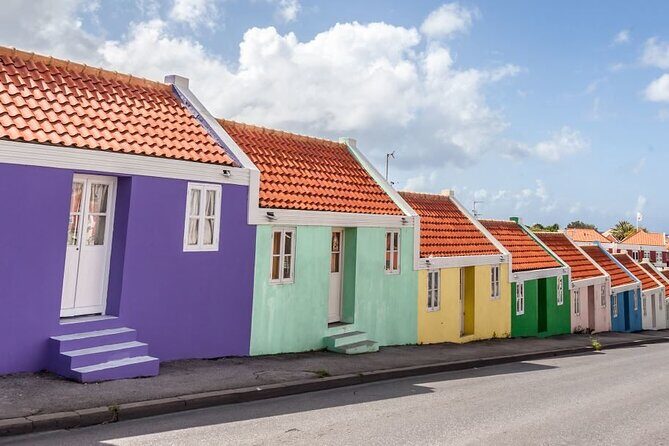 Shop and Beach Guided Tour in Curacao City - In-Depth Look at the Itinerary