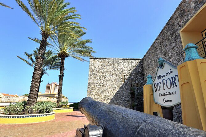 Shop and Beach Guided Tour in Curacao City - The Sum Up