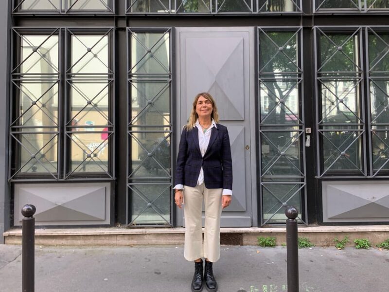 Shop like a Parisian with a fashion expert - FAQs