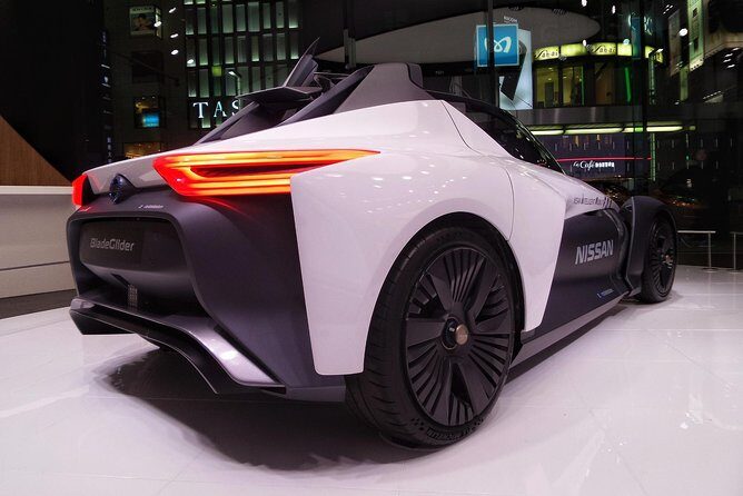 Shop Up A Storm In Tokyo's Ginza District with a Local Host - Why Choose a Guided Shopping Tour in Ginza?