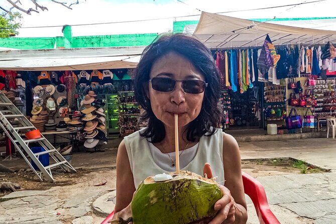 Shopping and Food Experience Private Guided Tour - Why You Should Consider This Tour