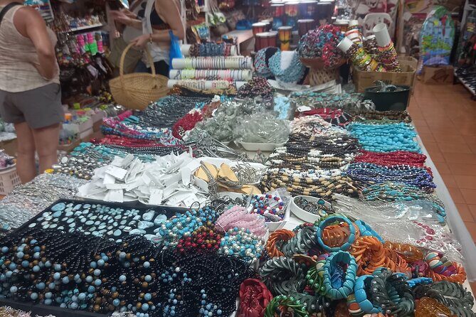 Shopping or souvenirs in Plaza Bávaro - Experience Based on Reviews