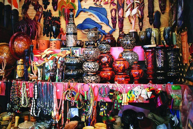 Shopping Tour From Runaway Bay Hotels - Key Points