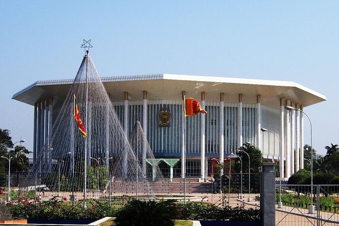 Shore Excursion Colombo City tour - FAQs