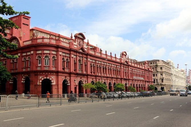 Shore Excursion Colombo Port To Colombo City Tour for 4 to 6 People - FAQ