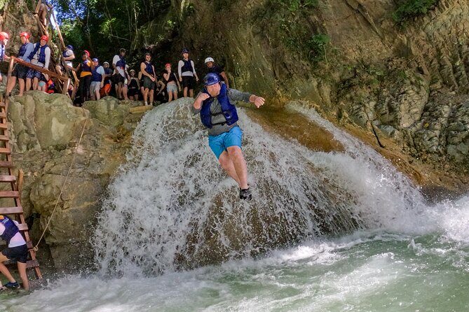 Shore Excursion Cruise ship Waterfalls y Buggys - Lunch and Rest