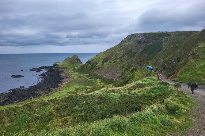 Shore Excursion from Belfast to Giants Causeway & Rope Bridge - FAQs