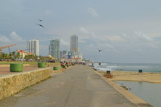Shore Excursion from Colombo port to Negombo Beach & back for 7 to12 People - The Pickup and Initial Comfort