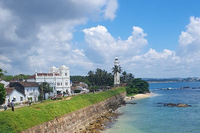 Shore Excursion from Colombo port to Negombo Beach & back for 7 to12 People - The Return and Colombo City Tour