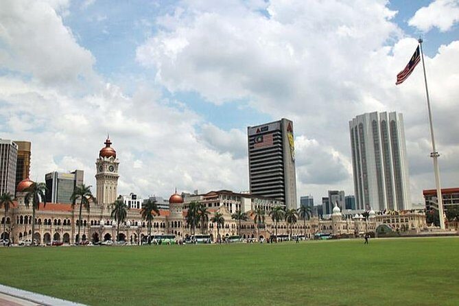 Shore Excursion: Full-day Kuala Lumpur City Tour With Twin Tower Tickets - Malayan Railway Building & Sri Maha Mariamman Temple
