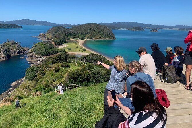 Shore Excursion: Hole in the Rock Cruise with Island stopover - The Itinerary: A Closer Look