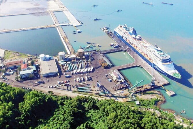 Shore Excursion Hue Imperial Private City Tour From Chan May Port - Key Points