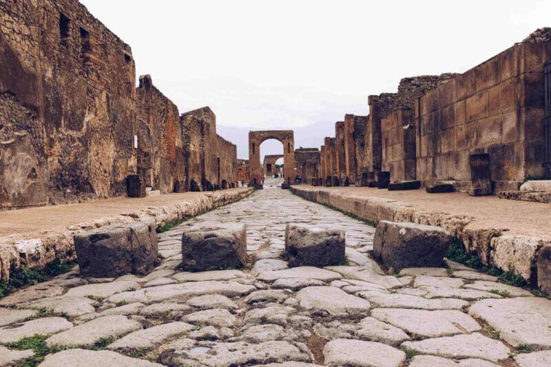 Shore Excursions: Pompeii & Vesuvius shared guided tour - A Practical Guide to the Pompeii & Vesuvius Tour