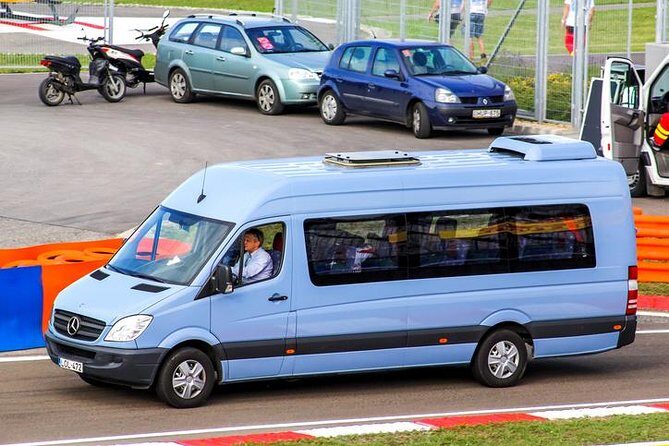 Shuttle Arrival Transfer from Paris Airport to Hotel/ Apartment - What Do Travelers Say?