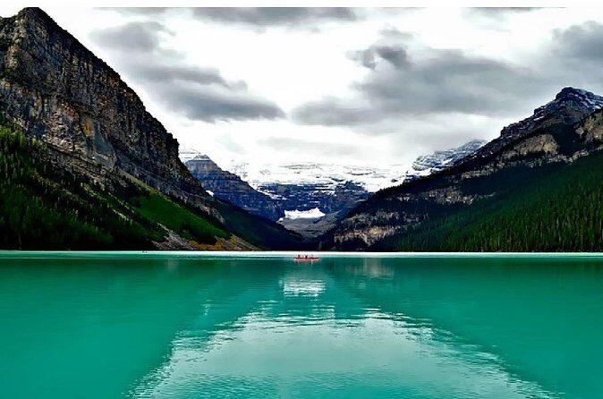 Shuttle from Banff or Canmore to Moraine Lake and Lake Louise - Who Should Consider This Tour?
