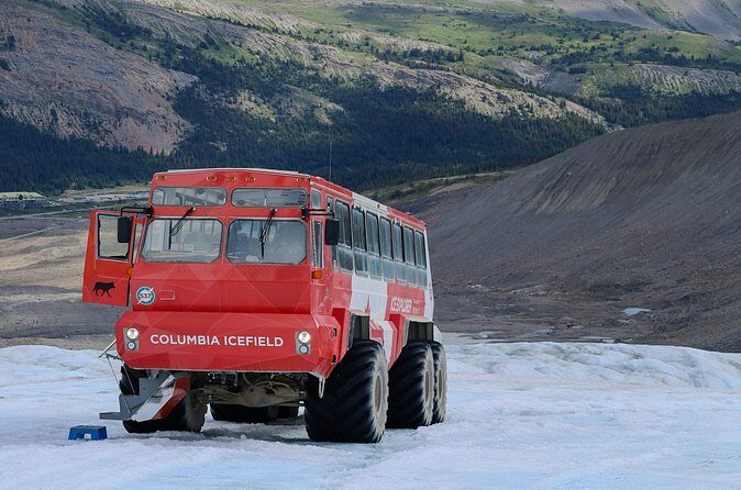 Shuttle from Calgary Canmore Banff to Columbia Icefield - Who Should Consider This Tour?