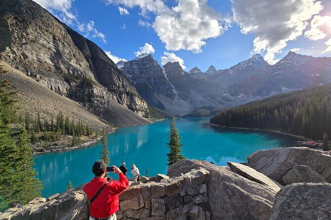 Shuttle Service between Canmore, Banff, Moraine Lake, Lake Louise - The Sum Up