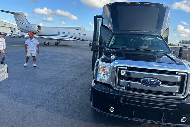 Shuttle service from Miami International Airport - Meeting Your Driver at the Airport