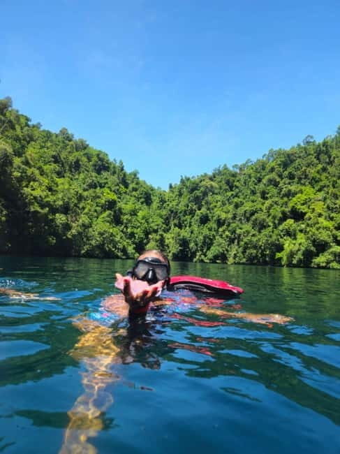 Siargao: Jellyfish Sohoton Cove Tour with Lunch and Pickup - Transportation, Duration, and Group Dynamics