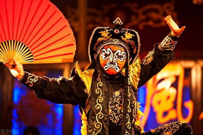 Sichuan Opera with face-changing at Jinjiang historic theater - Introduction: What to Expect from Sichuan Opera at Jinjiang Theater
