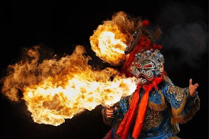 Sichuan Opera with face-changing at Jinjiang historic theater - What Travelers Are Saying